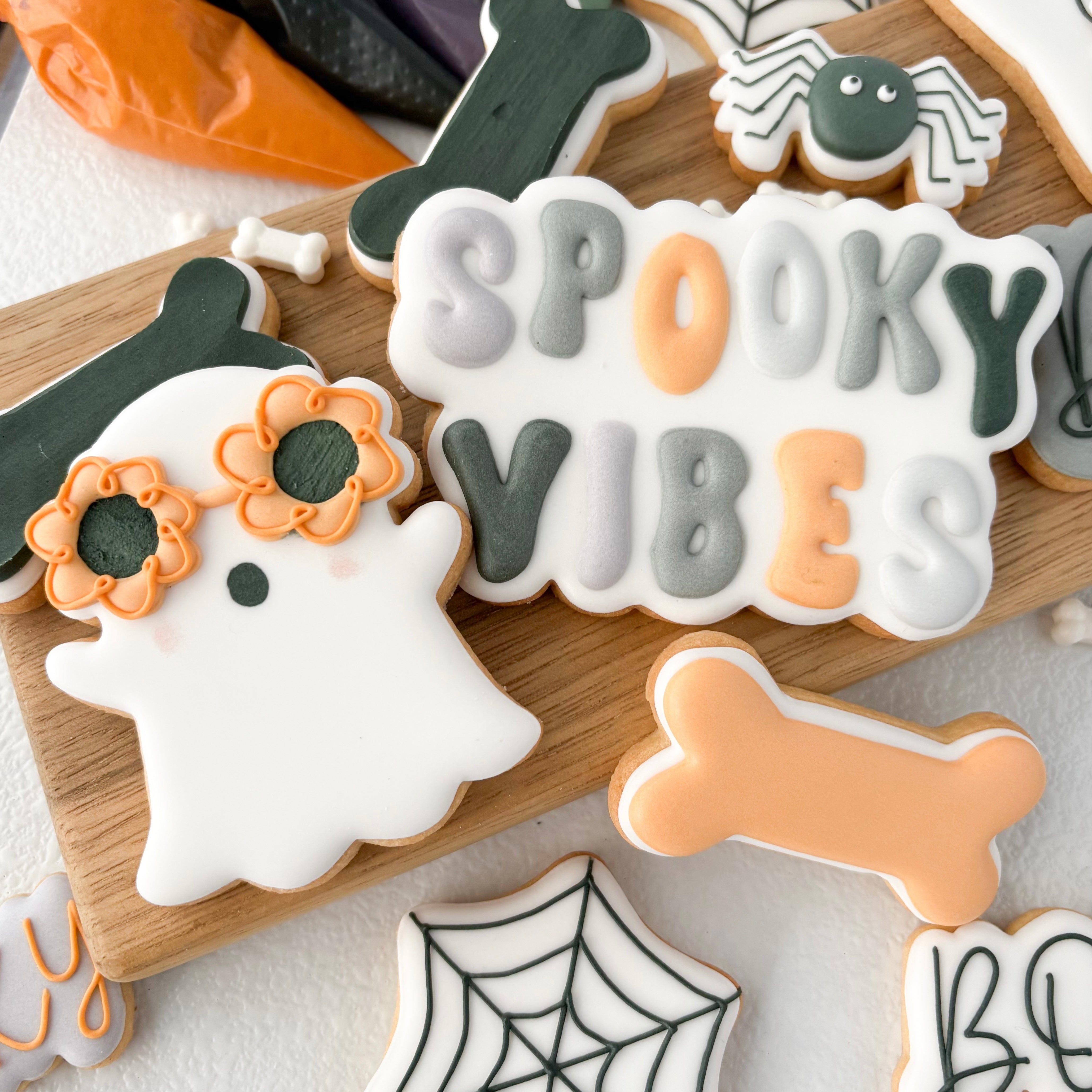 Spooky vibes ghost set cookie cutters – biscuit studio